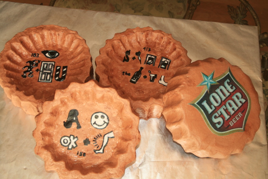Lone Star Beer Bottle Caps - CakeCentral.com