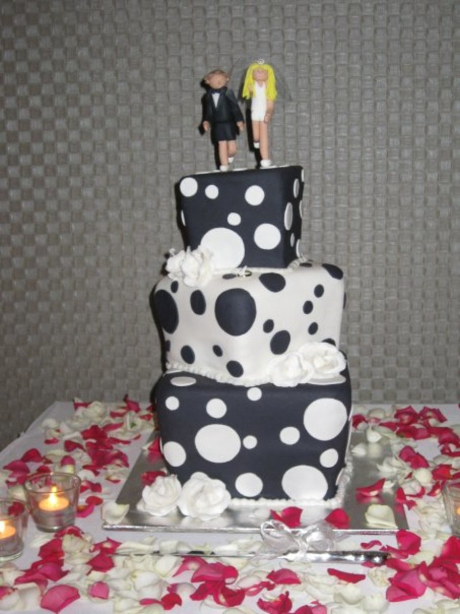 Black And White Spot Wedding Cake - CakeCentral.com