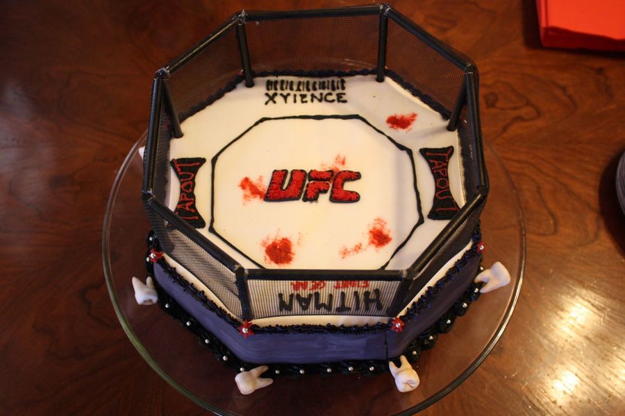 Ufc Cake For Jen - CakeCentral.com