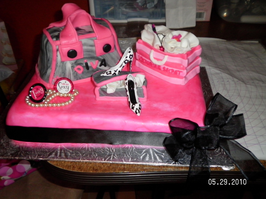 Diva Cake - CakeCentral.com