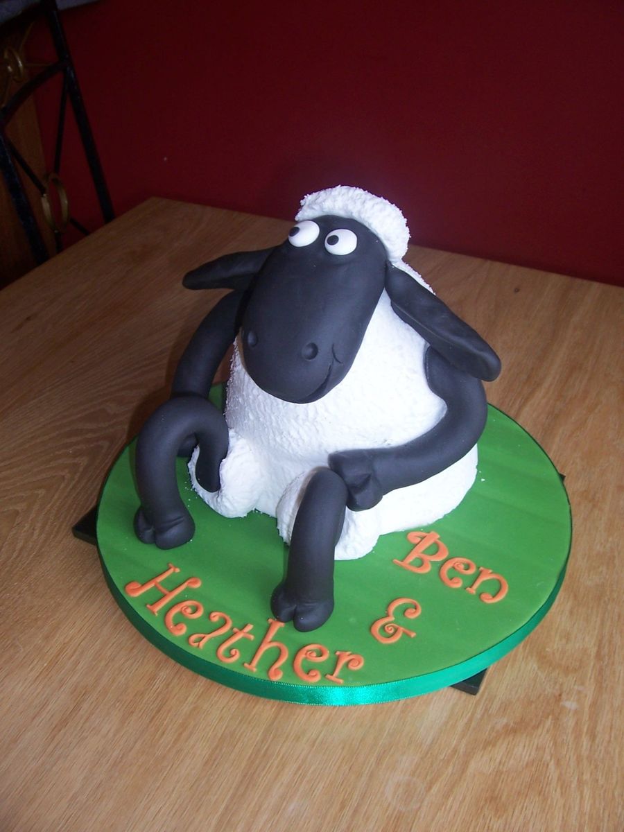 Shaun The Sheep - CakeCentral.com