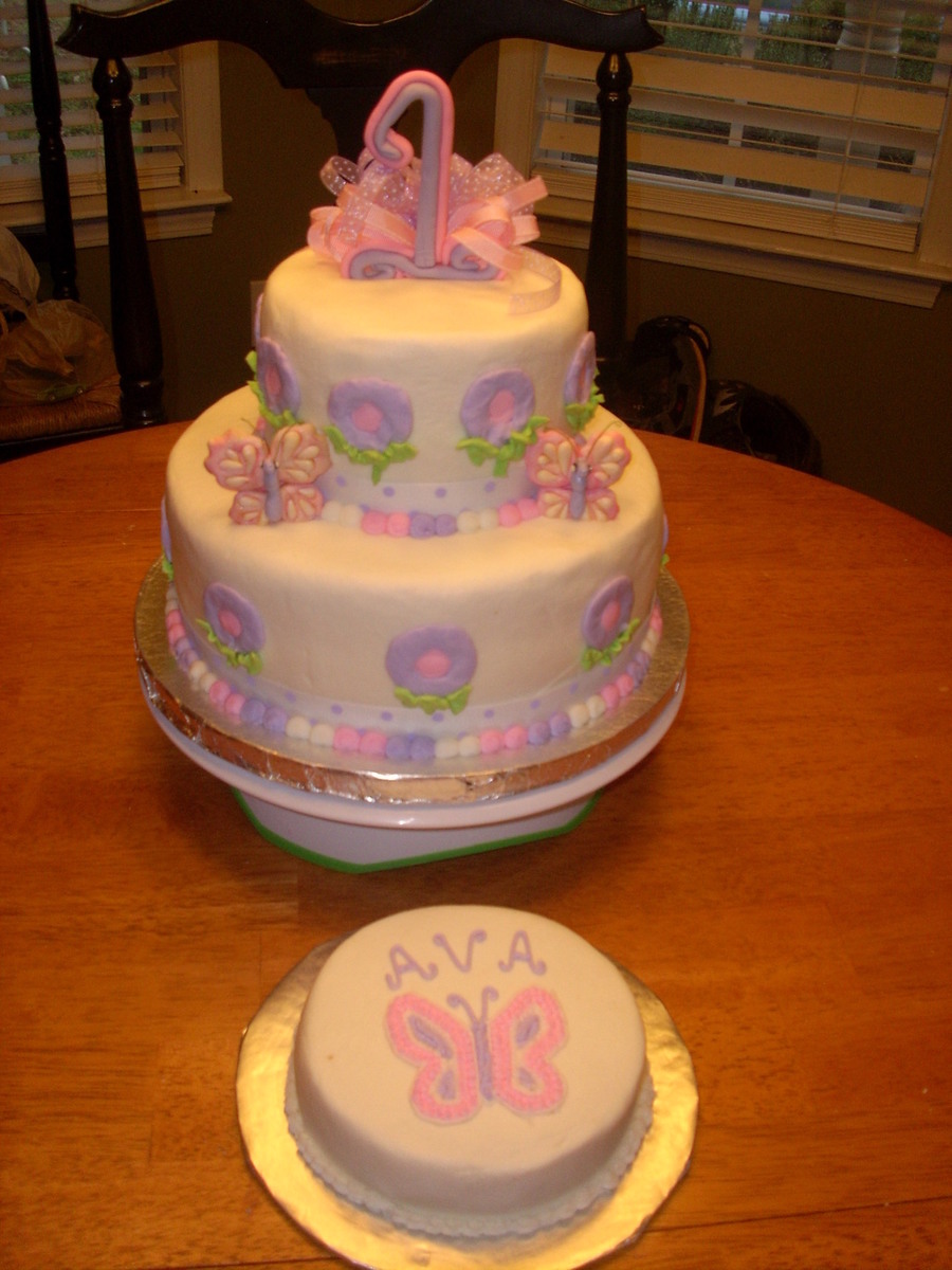 Ava's First Birthday - CakeCentral.com