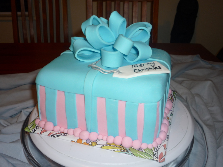 Birthday Present Cake - CakeCentral.com