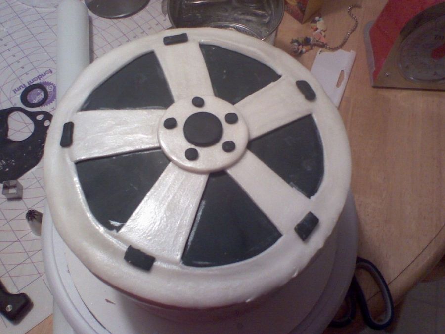 A Tire Rim- My First Fondant Cake - CakeCentral.com