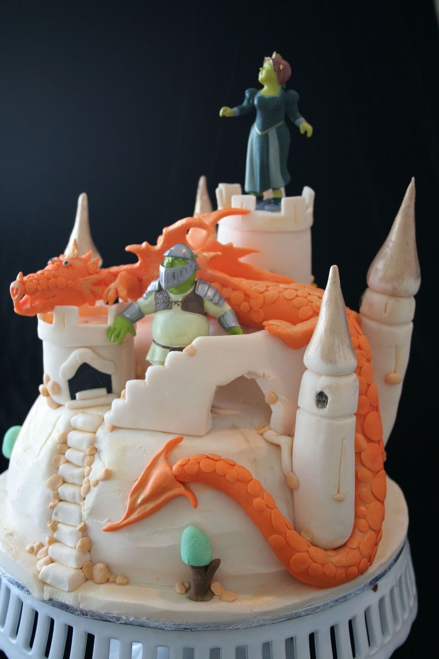 Shrek Castle Cake - CakeCentral.com