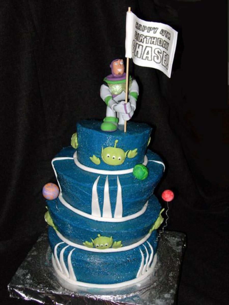 Buzz Lightyear Cake - CakeCentral.com