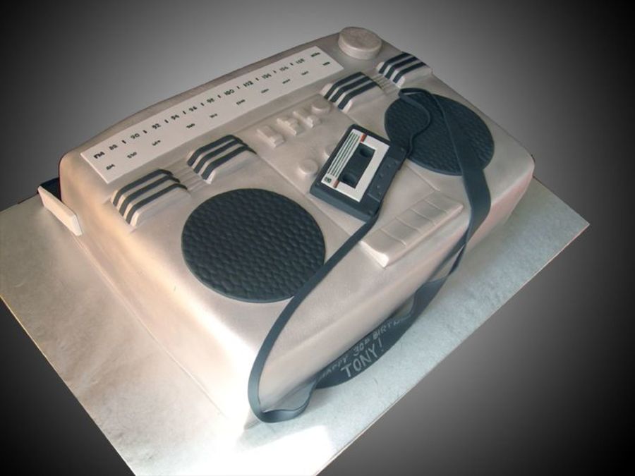 80's Boom Box - CakeCentral.com