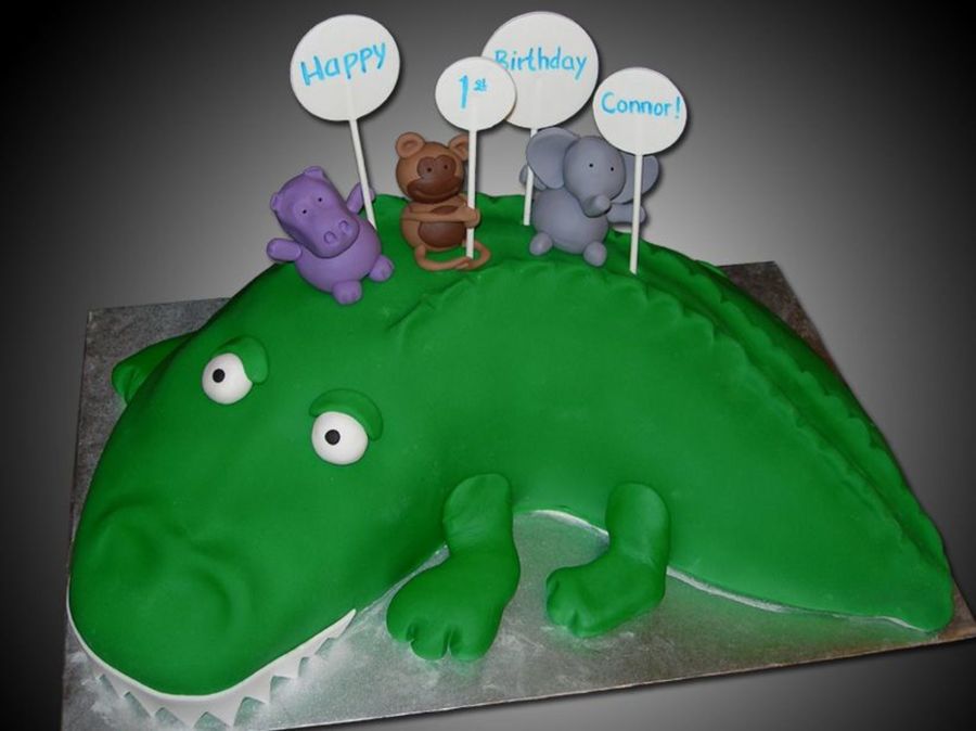 Alligator Cake - CakeCentral.com