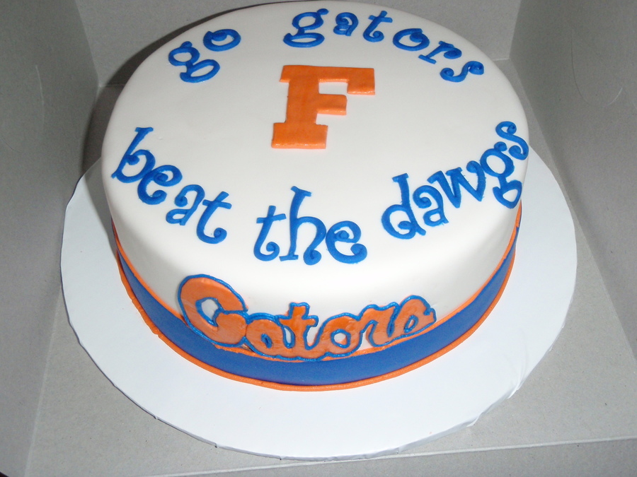 Florida Gator Cake - CakeCentral.com