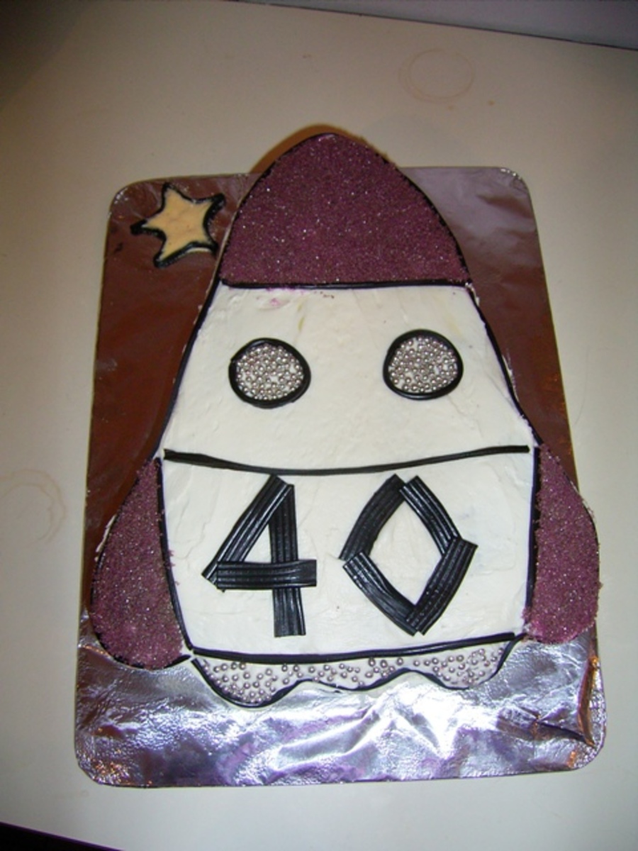 Rocket Ship - CakeCentral.com