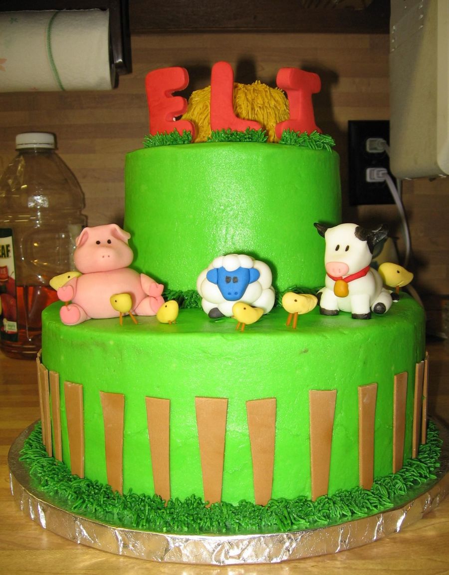 Barnyard Birthday Cake - CakeCentral.com