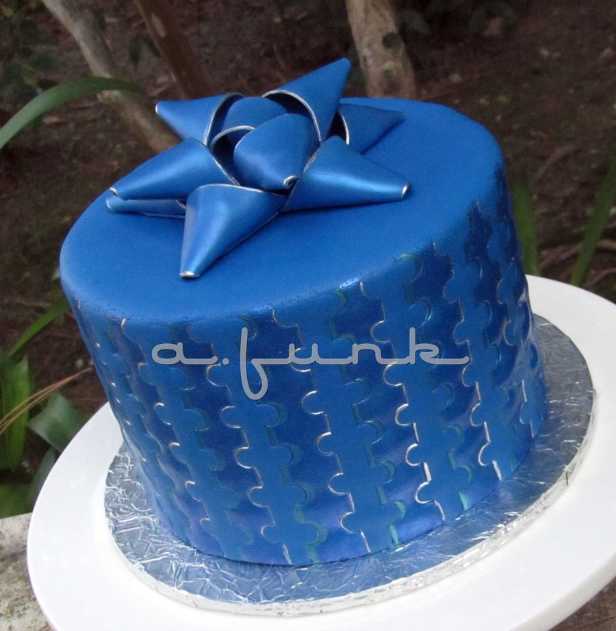 Blue Masculine Cake - CakeCentral.com