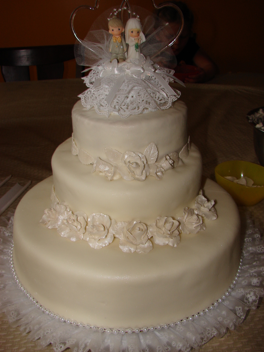 First Wedding Cake - CakeCentral.com
