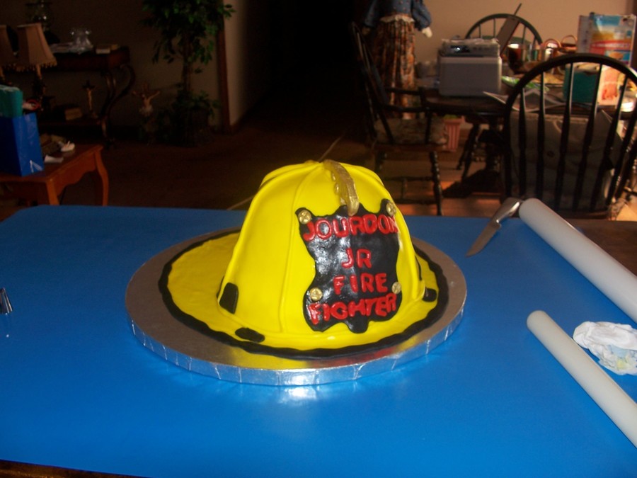 Firefighters Helmet - CakeCentral.com
