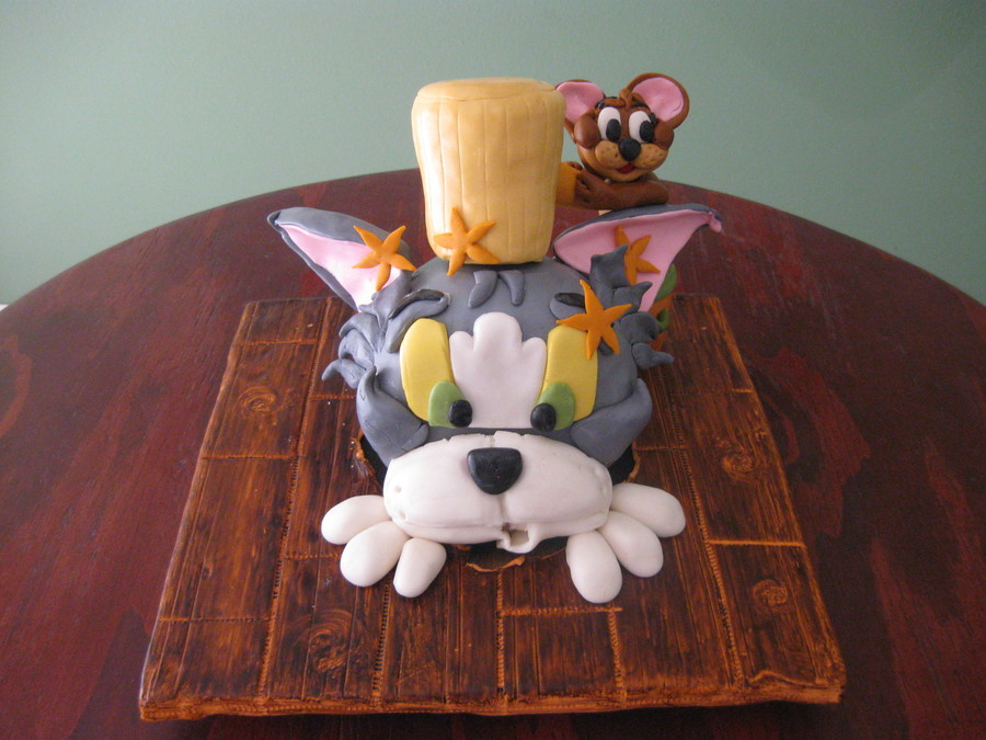 Tom An Jerry Cake Topper - CakeCentral.com