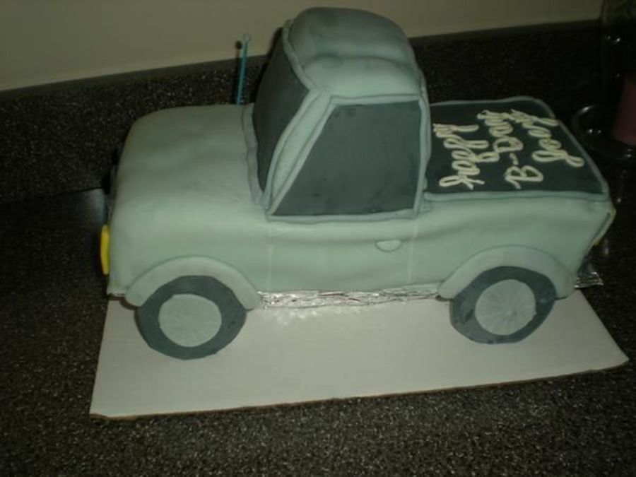 Truck Cake - CakeCentral.com