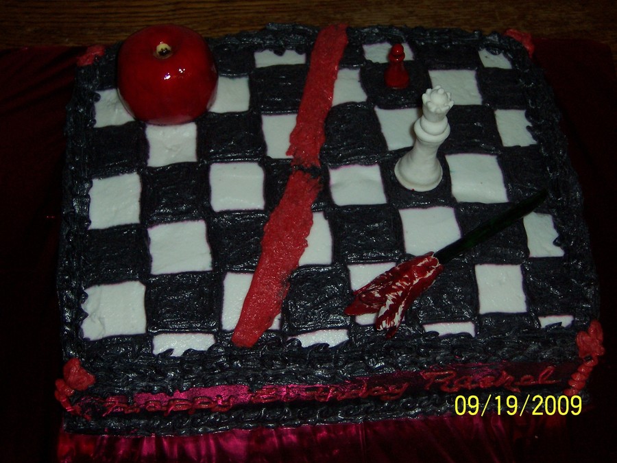 Twilight Birthday Cake - CakeCentral.com