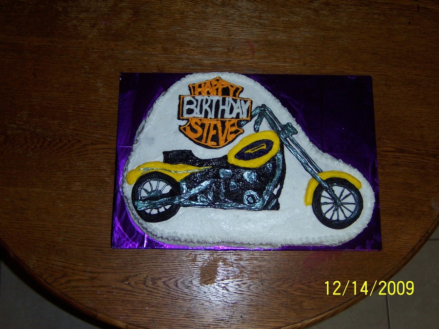Harley Davidson Motorcycle Birthday Cake - CakeCentral.com