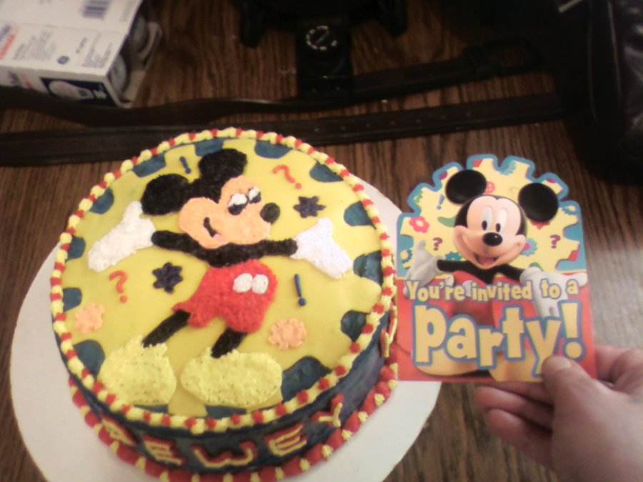 Mickey Mouse - CakeCentral.com
