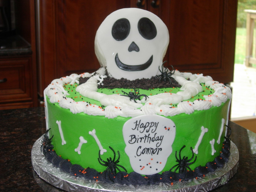 Skeleton Birthday Cake - CakeCentral.com