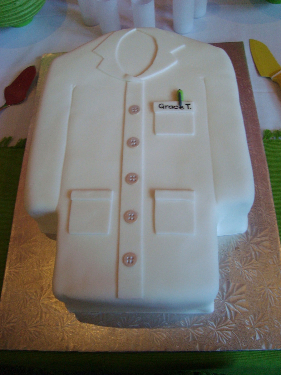 Lab Coat Cake For Mom's Retirement - CakeCentral.com