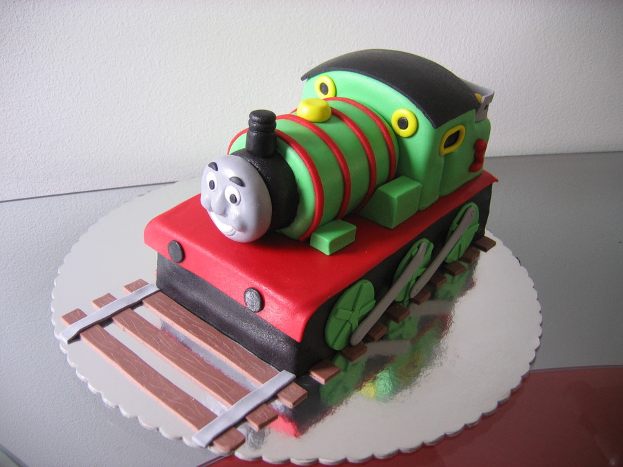 Percy Train (Tank Engine) - CakeCentral.com