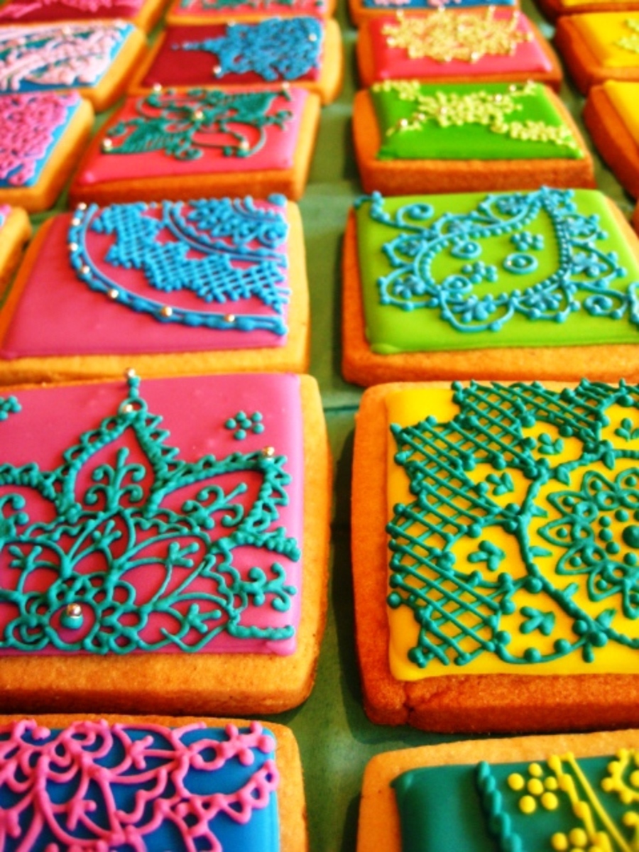 Mehndi Inspired Cookies - CakeCentral.com