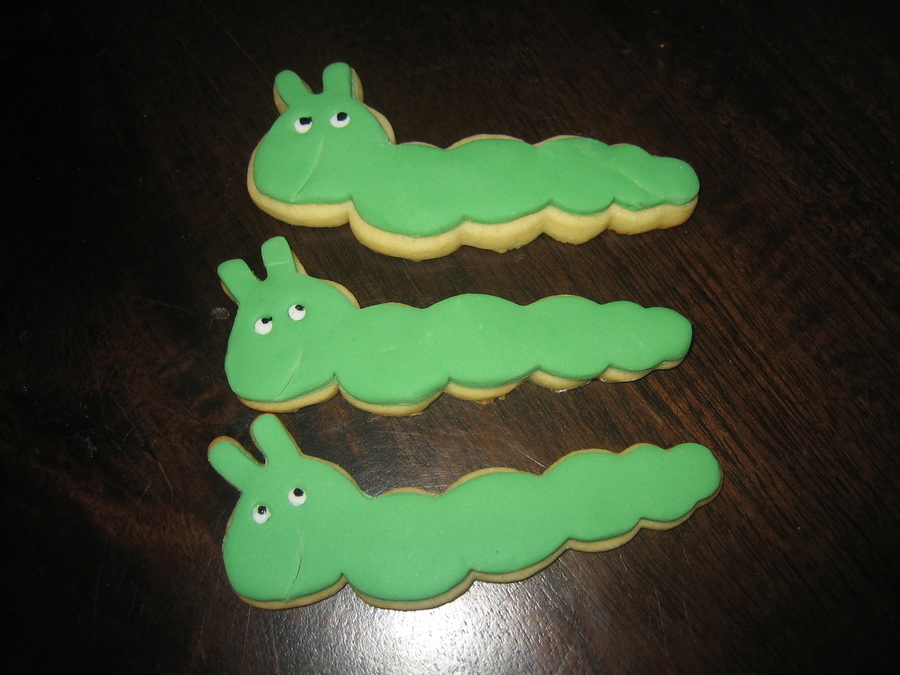 Cute Caterpillars - CakeCentral.com