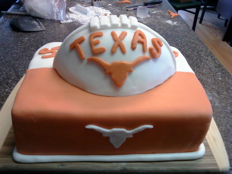 Longhorn Cake - CakeCentral.com