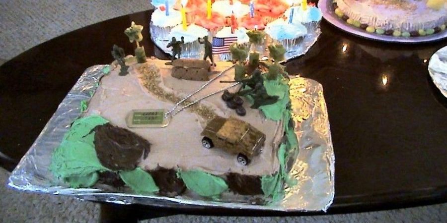 Camo Birthday Cake - CakeCentral.com