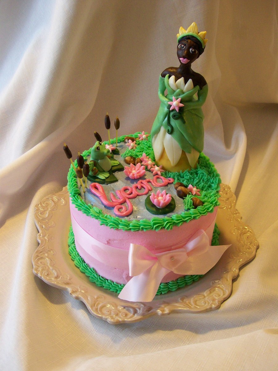 The Princess And The Frog - CakeCentral.com