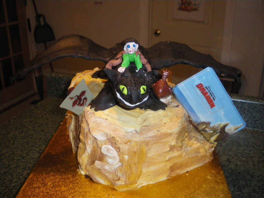 Night Fury How Train Your Dragon - CakeCentral.com