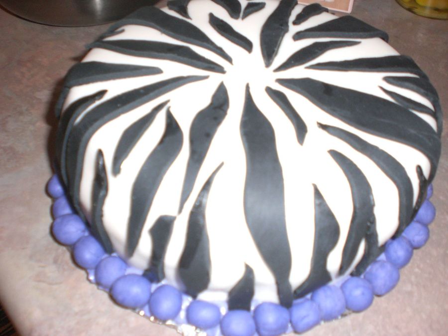 Zebra Cake - CakeCentral.com