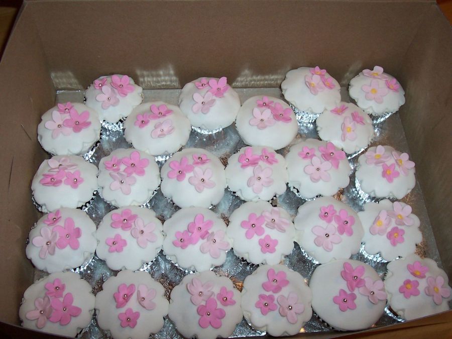 Bridal Shower Cupcakes - CakeCentral.com