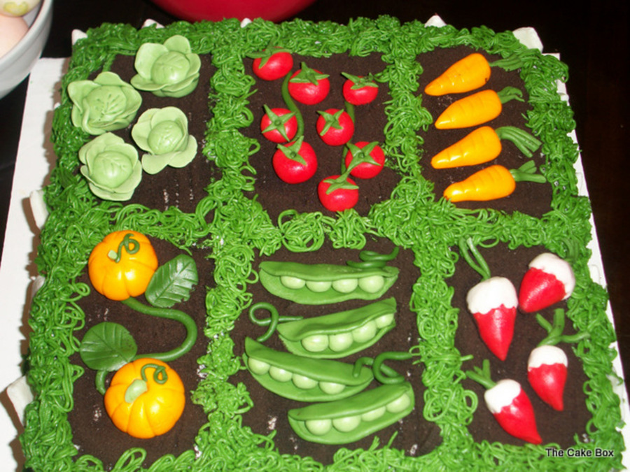 Garden Cake - CakeCentral.com