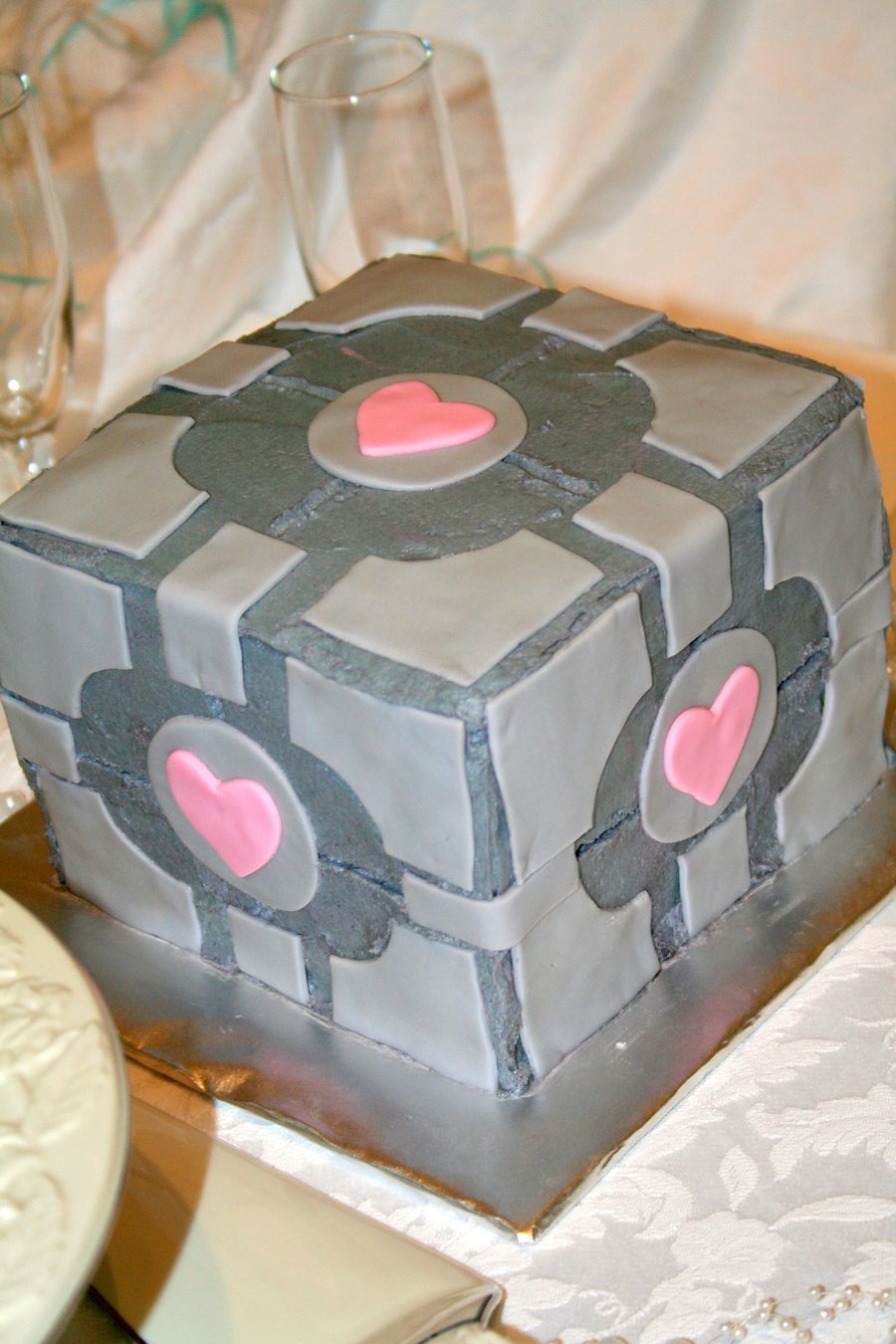 Portal Companion Cube Cake - CakeCentral.com