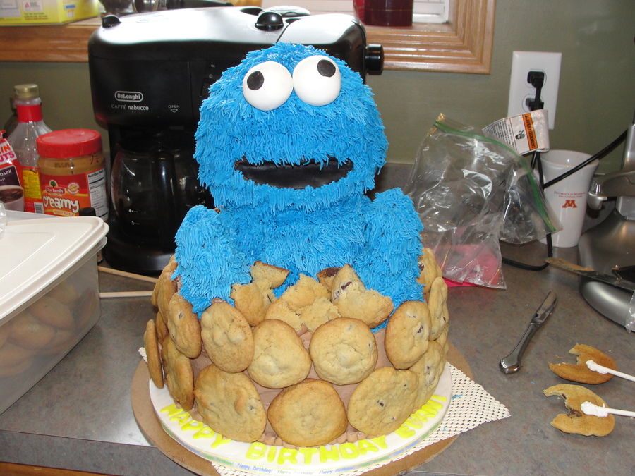Cookie Monster Disaster - CakeCentral.com