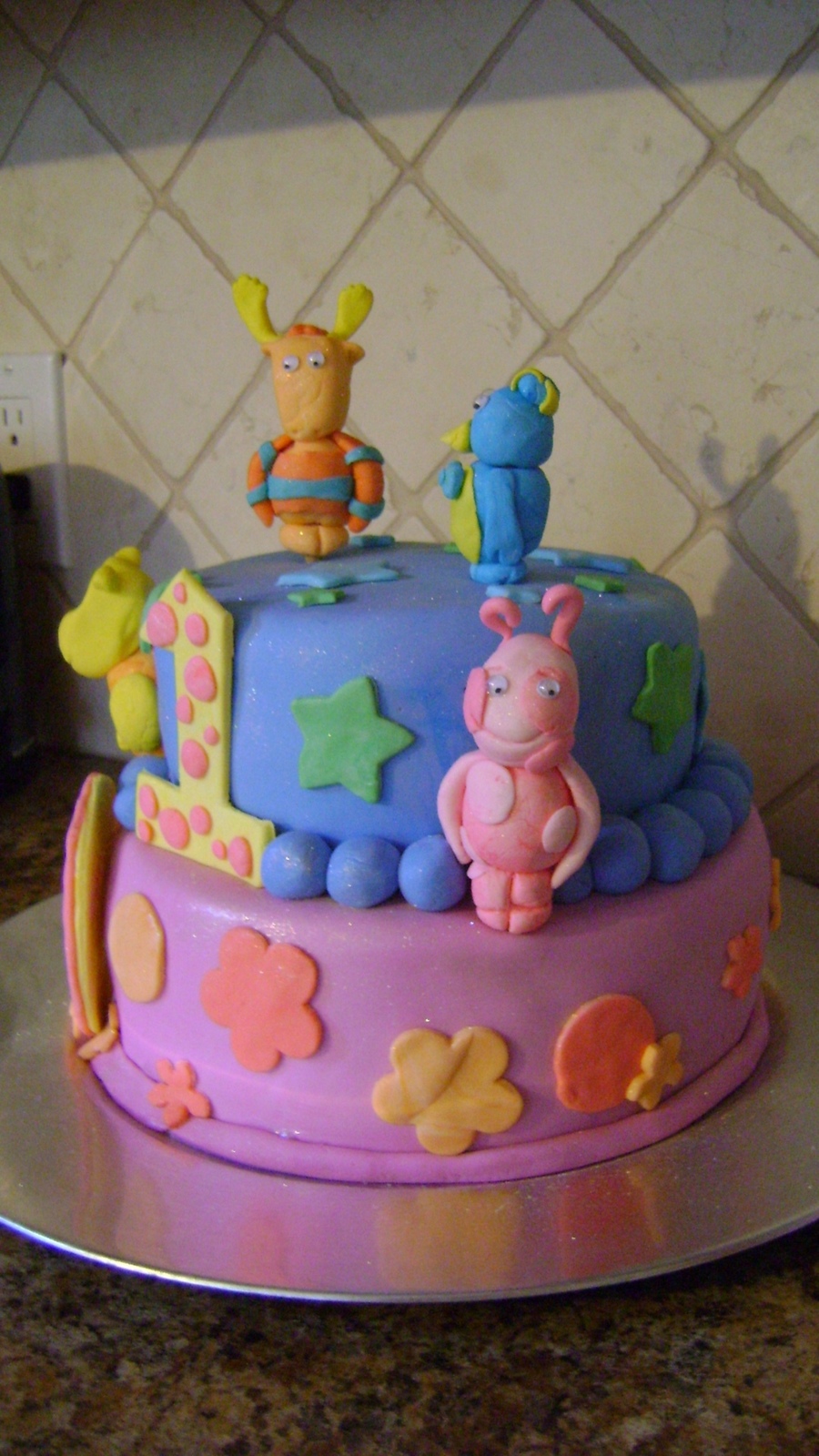 Backyardigan Cake - CakeCentral.com