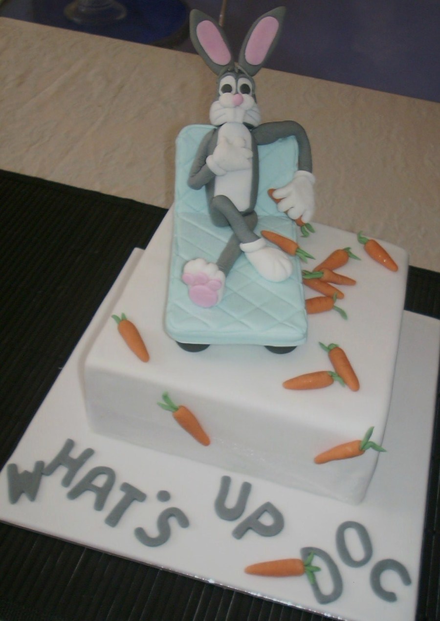 Bugs Bunny Cake - CakeCentral.com