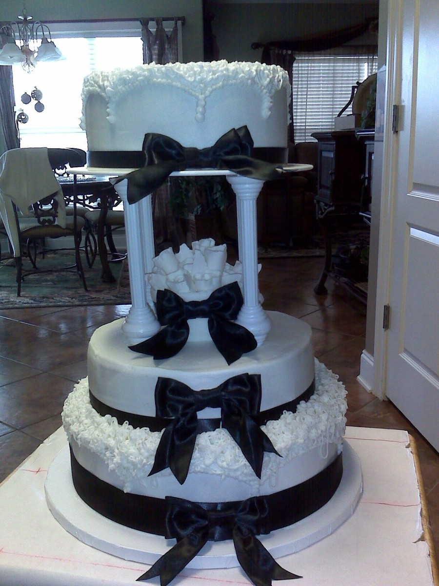 Easy Wedding Cake - CakeCentral.com