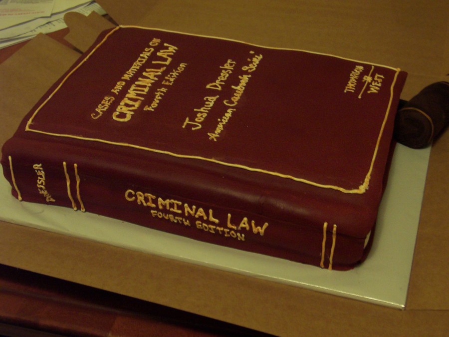 Law School Graduation Cake - CakeCentral.com