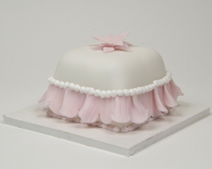 Pink White Mini Cakes - CakeCentral.com
