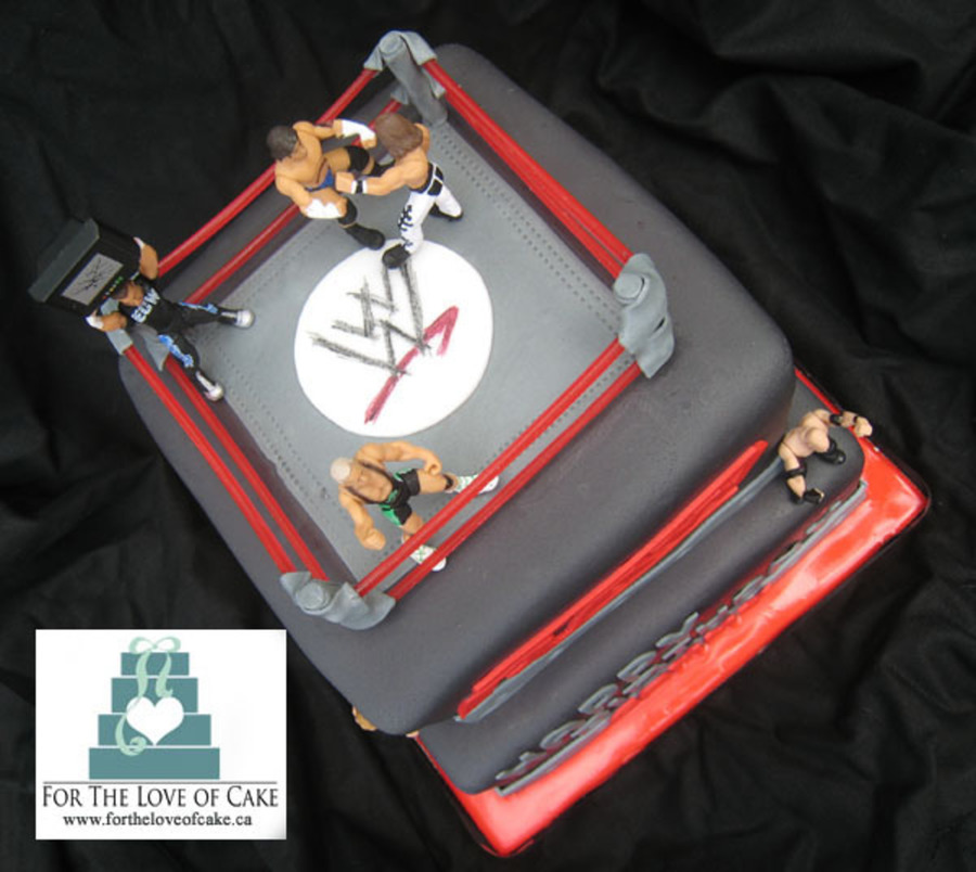 Wwe Raw Wrestling Cake Toronto - CakeCentral.com