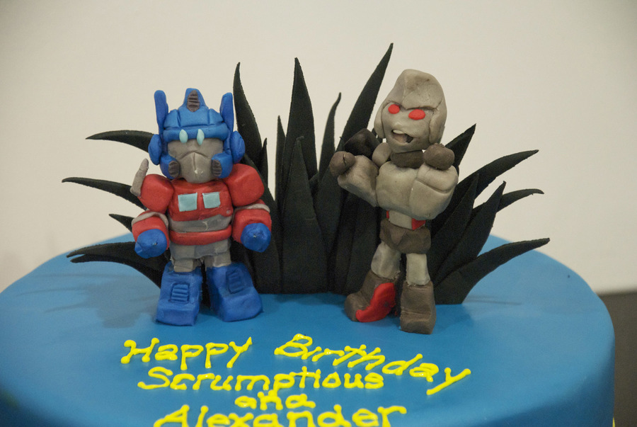 Transformers Birthday Cake - CakeCentral.com