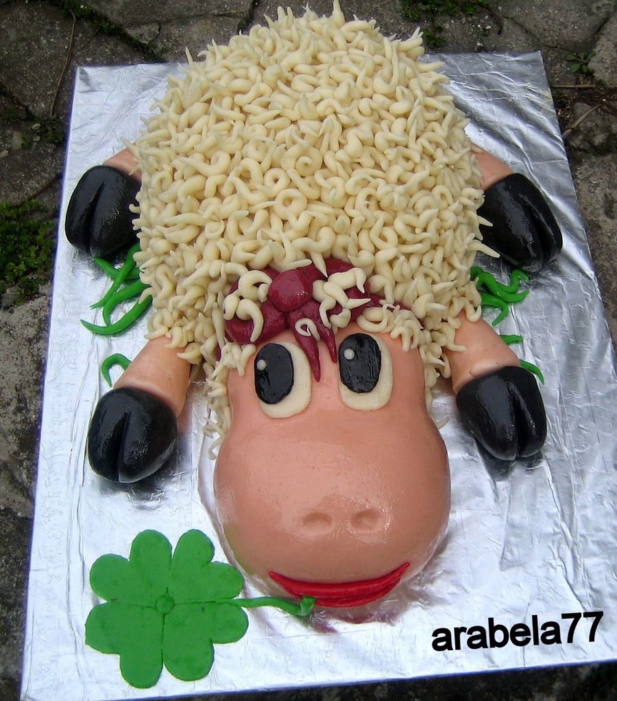 Sheep Cake - CakeCentral.com
