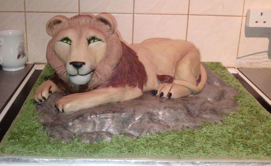 Lion - CakeCentral.com