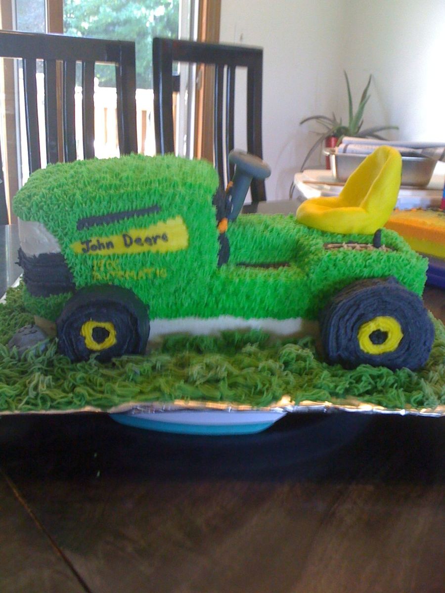 John Deere - CakeCentral.com