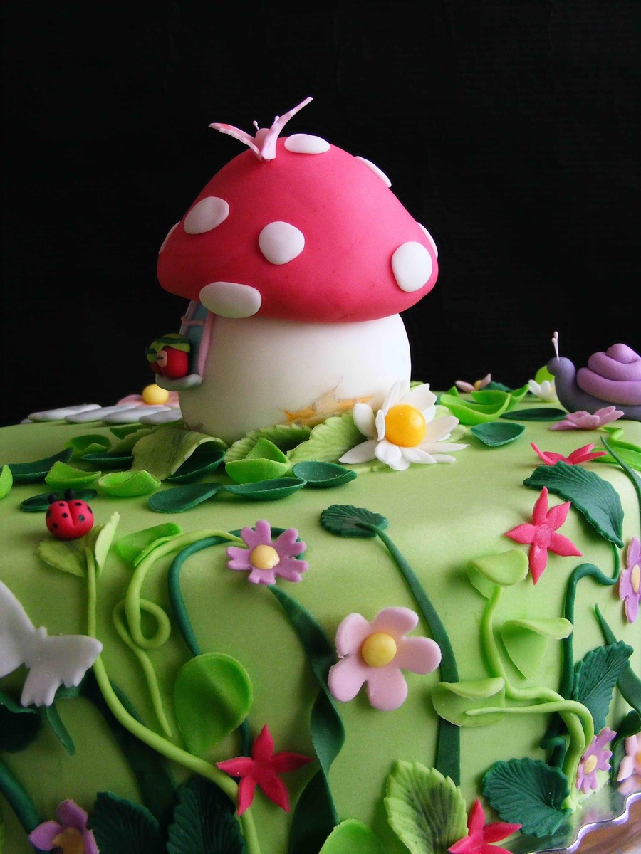 Mushroom Cake Cakecentral