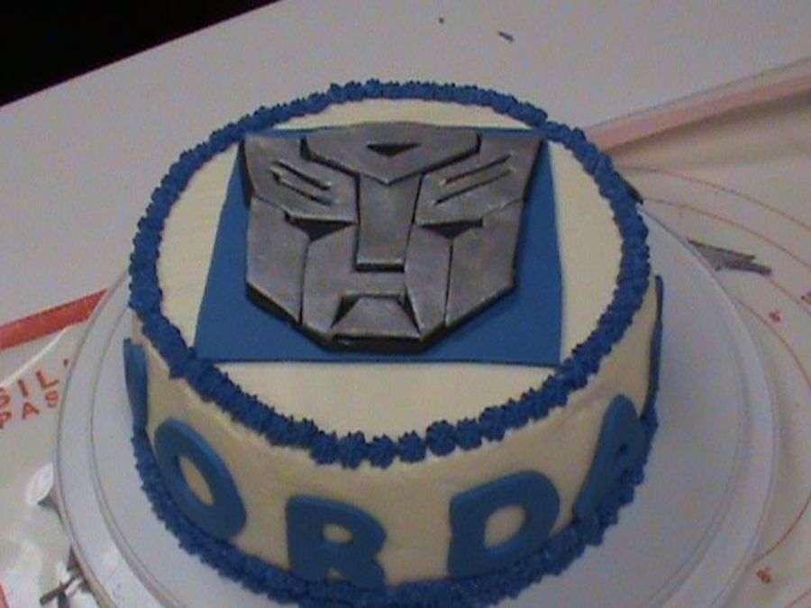 Autobot Cake - CakeCentral.com