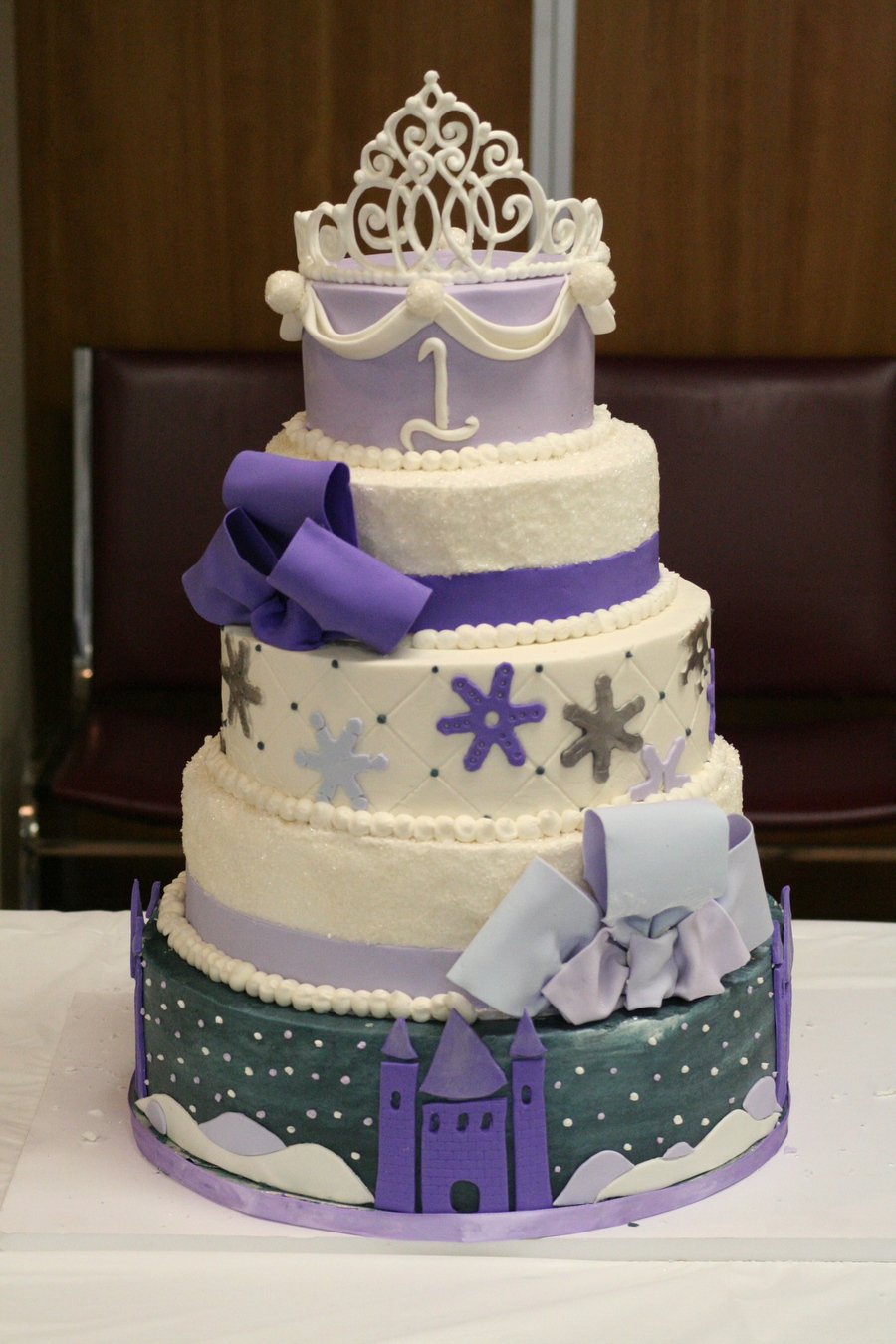 First Birthday For A Princess - CakeCentral.com